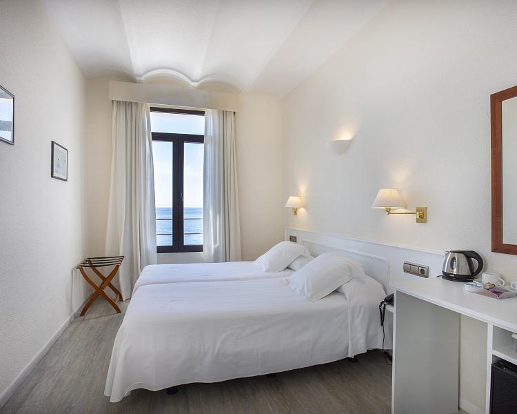 Restaurants in Llafranc, Girona (Spain) - Hotel Llafranch